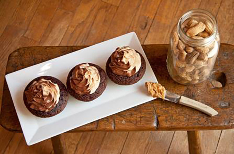 Gelson’s To Transform Del Mar Bakery Into Little Cakes Kitchen